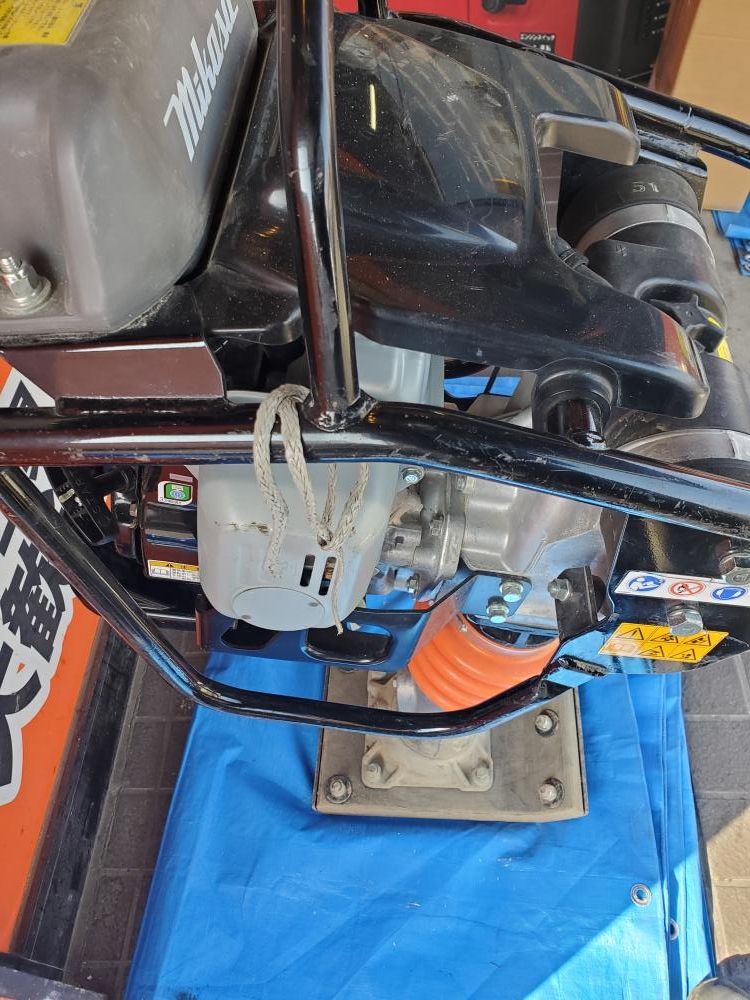 三笠 Mikasa タンピングランマー MT-45Hの中古 中古C傷汚れあり 《大阪・松原》中古工具販売の専門店│ツールオフ松原店｜中古工具販売のツールオフ